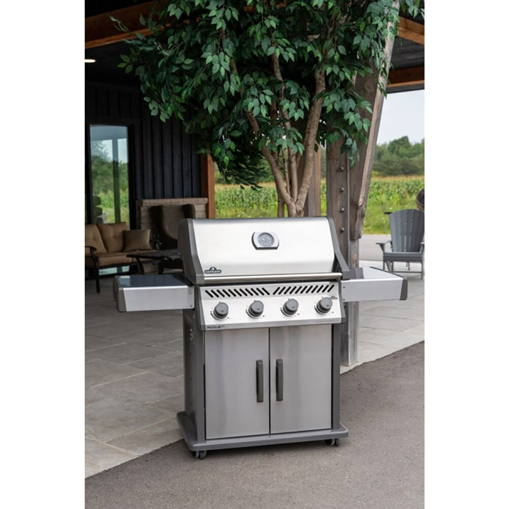 Napoleon Rogue XT525 Grill SS NG/LP — Bespoke Patio